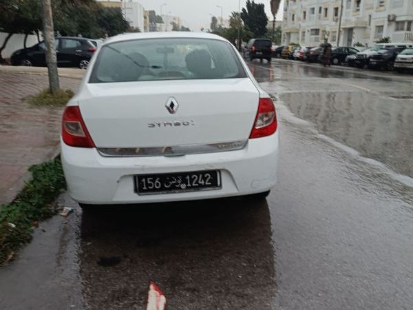 Annonce vente Renault Symbol Confort à Jendouba